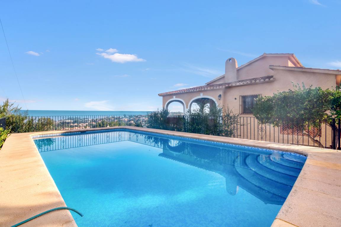 202 M² Villa ∙ 5 Slaapkamers ∙ 10 Gasten - Dénia