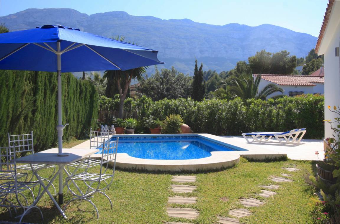 120 M² Villa ∙ 3 Bedrooms ∙ 7 Guests - Dénia