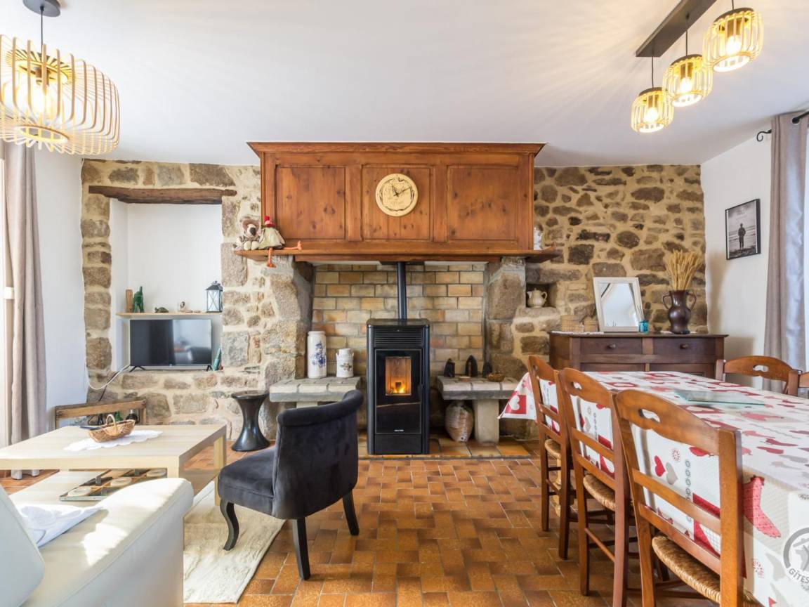 70 M² Cottage ∙ 2 Bedrooms ∙ 5 Guests - Normandy