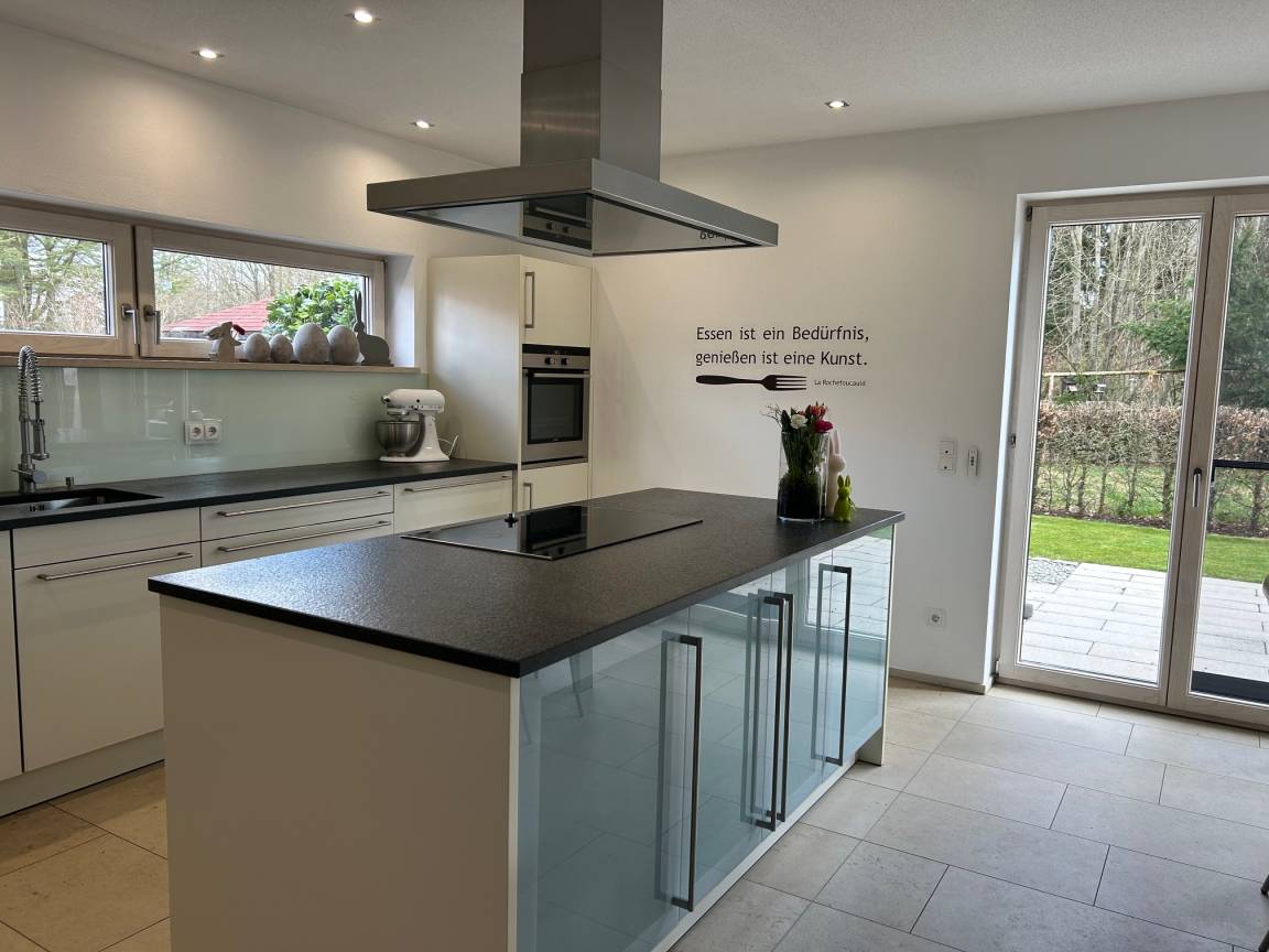 200 M² Ferienhaus ∙ 2 Schlafzimmer ∙ 4 Gäste - Riedenburg