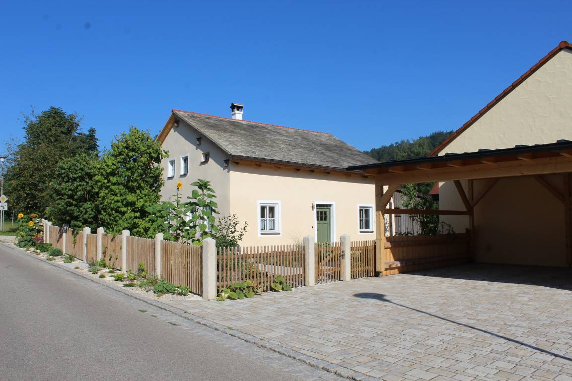 65 M² Ferienwohnung ∙ 1 Schlafzimmer ∙ 2 Gäste - Breitenbrunn