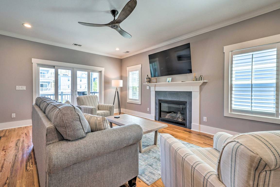 241 M² House ∙ 4 Bedrooms ∙ 8 Guests - Carolina Beach, NC