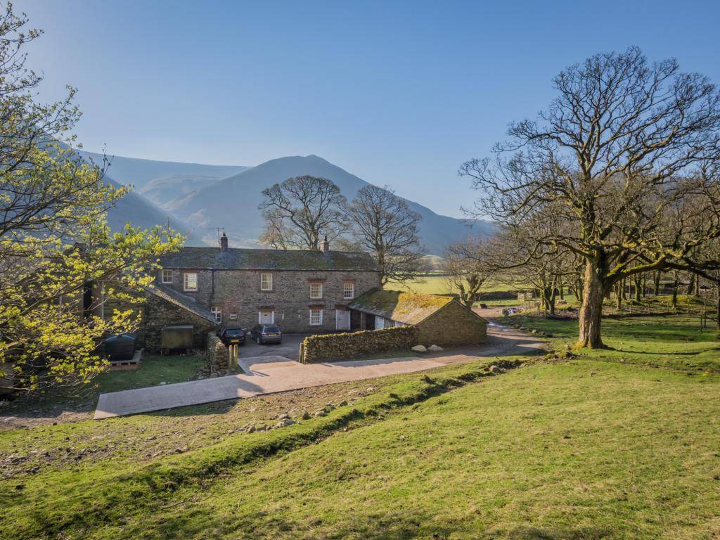 Cottage ∙ 4 Bedrooms ∙ 6 Guests - Glenridding