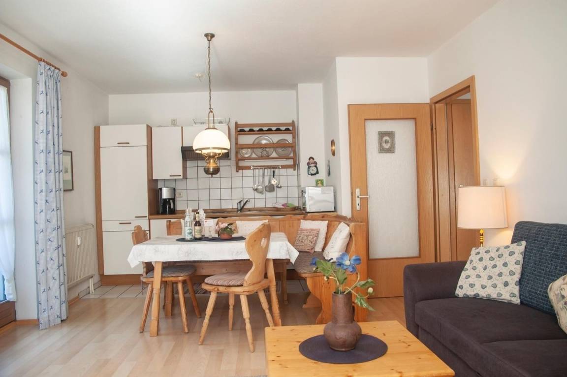 57 M² Apartamento ∙ 1 Habitación ∙ 2 Huéspedes - Mittenwald