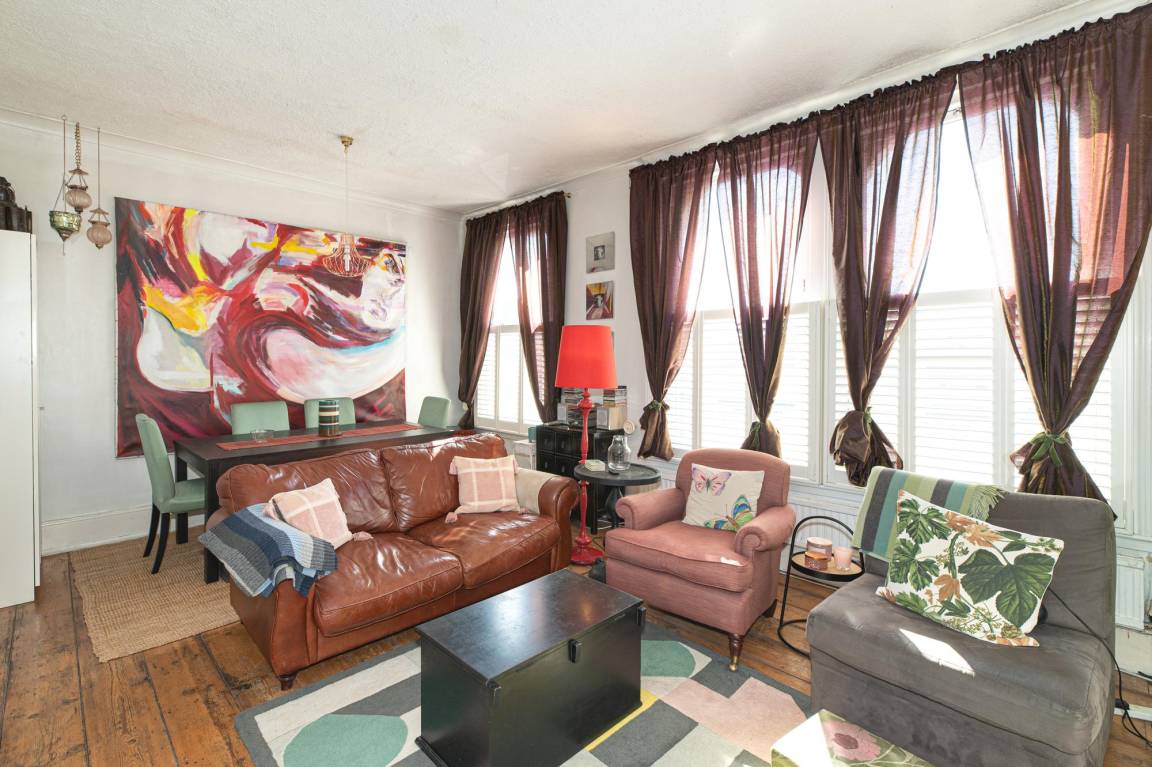 93 M² House ∙ 2 Bedrooms ∙ 4 Guests - London, UK