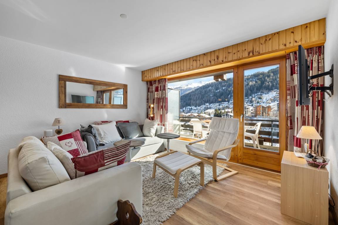 78 M² Ferienwohnung ∙ 2 Schlafzimmer ∙ 4 Gäste - Sion