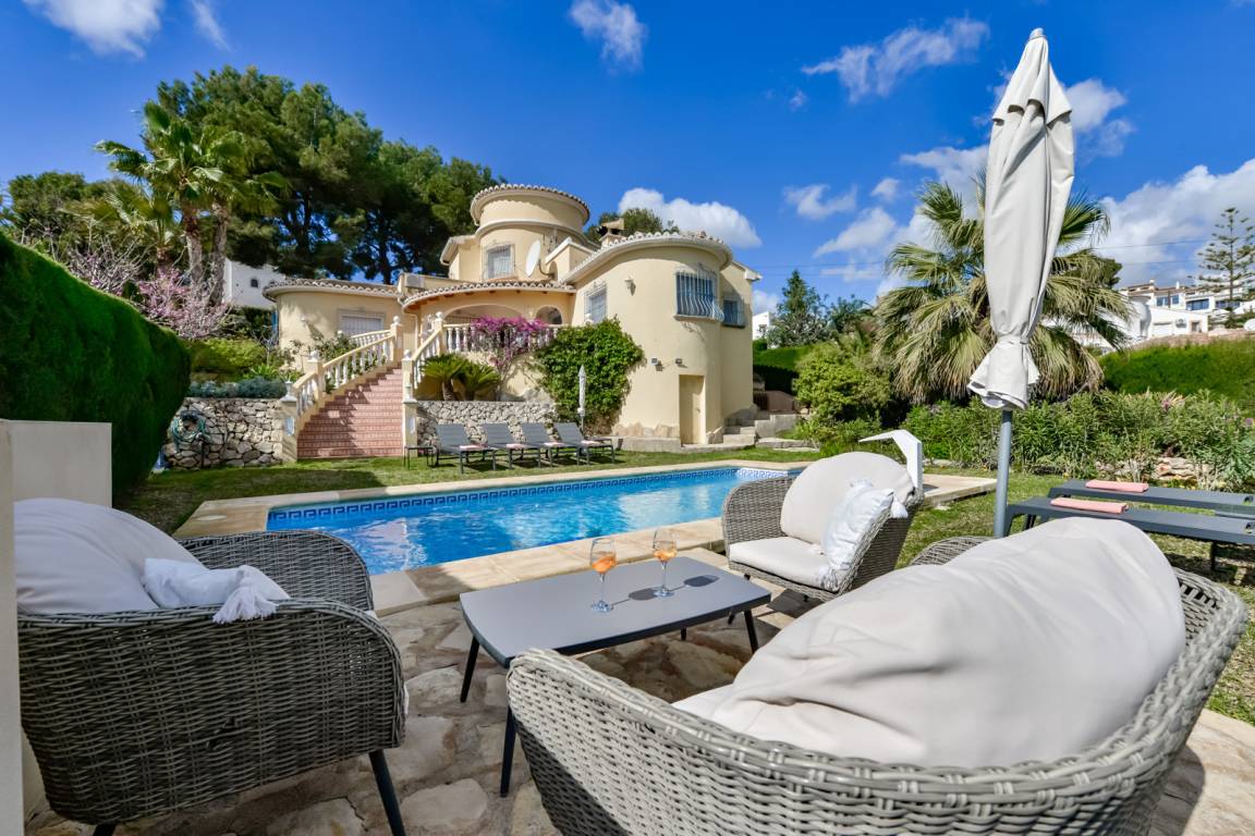 150 M² Villa ∙ 3 Habitaciones ∙ 6 Huéspedes - Moraira