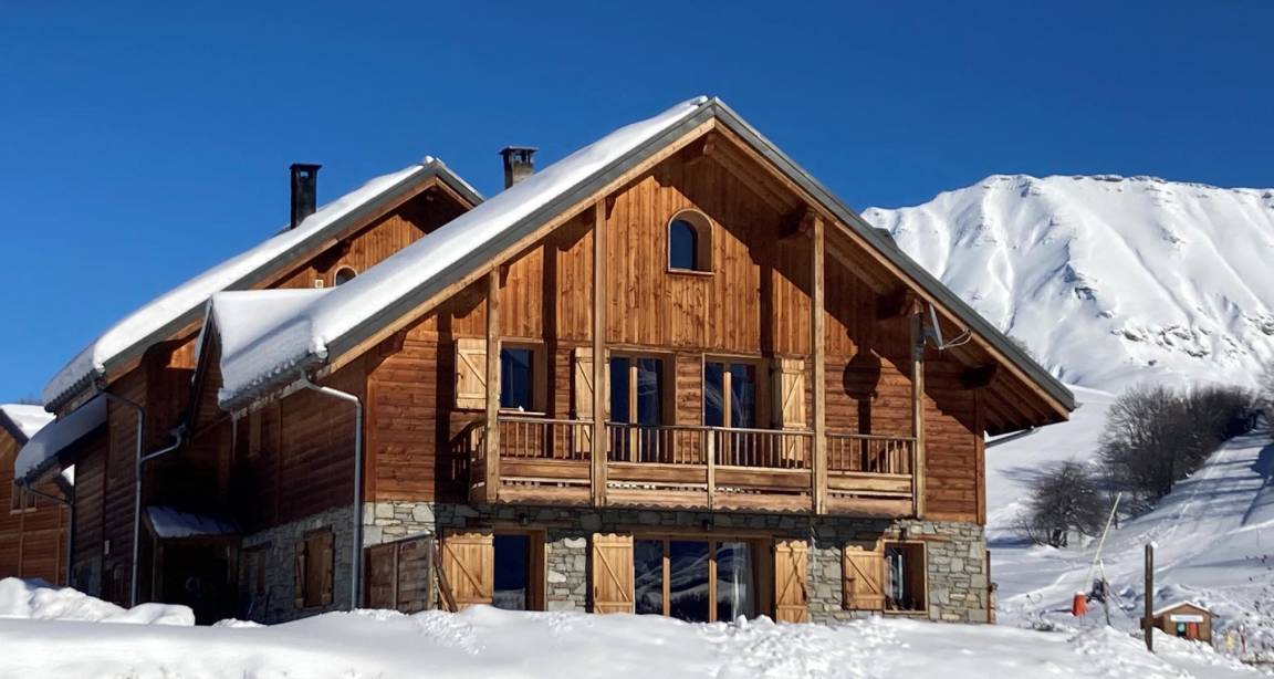 196 M² Gîte ∙ 6 Chambres ∙ 14 Personnes - Saint-Jean-de-Maurienne