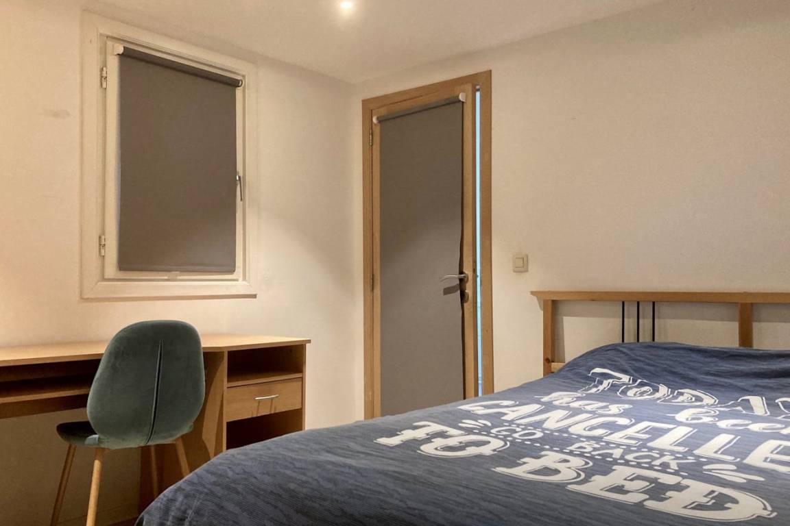 60 M² Private Room ∙ 1 Bedroom ∙ 1 Guest - Brüsszel
