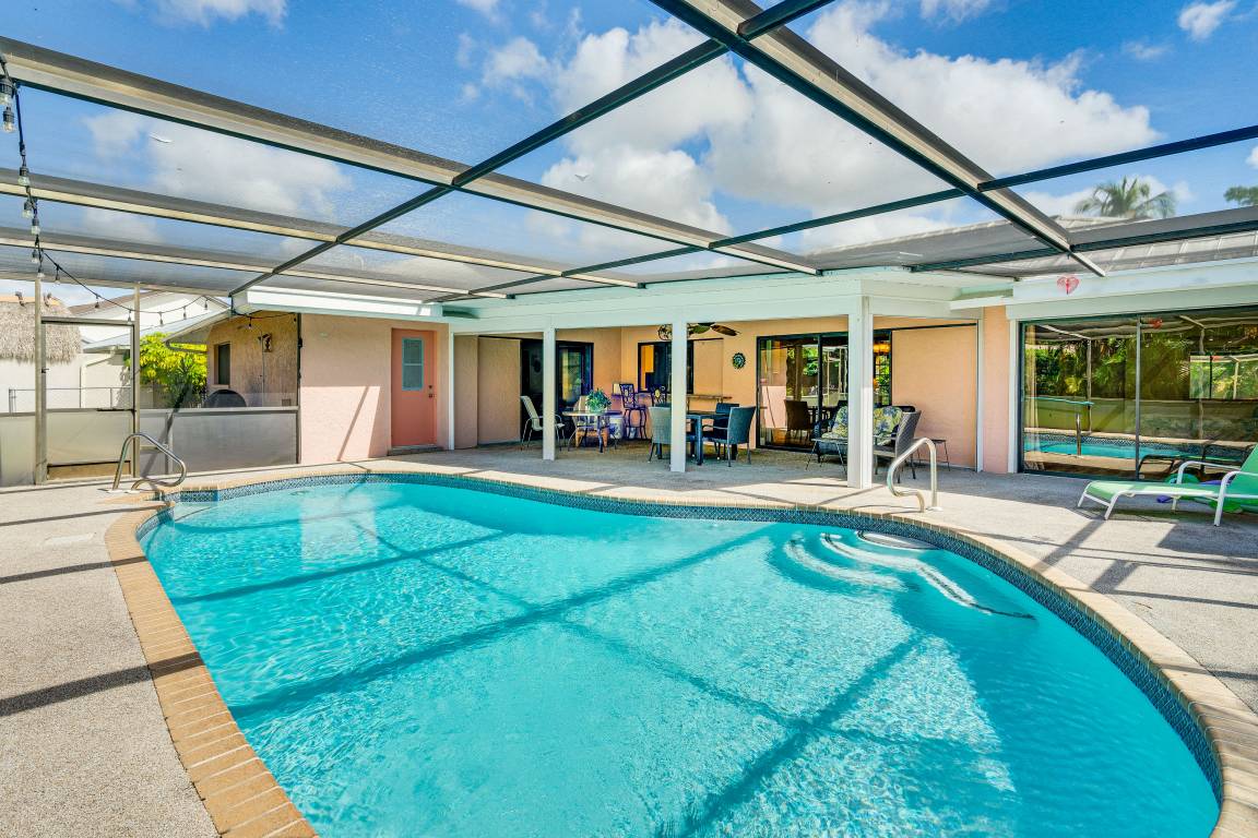 174 M² House ∙ 3 Bedrooms ∙ 8 Guests - Fort Myers, FL