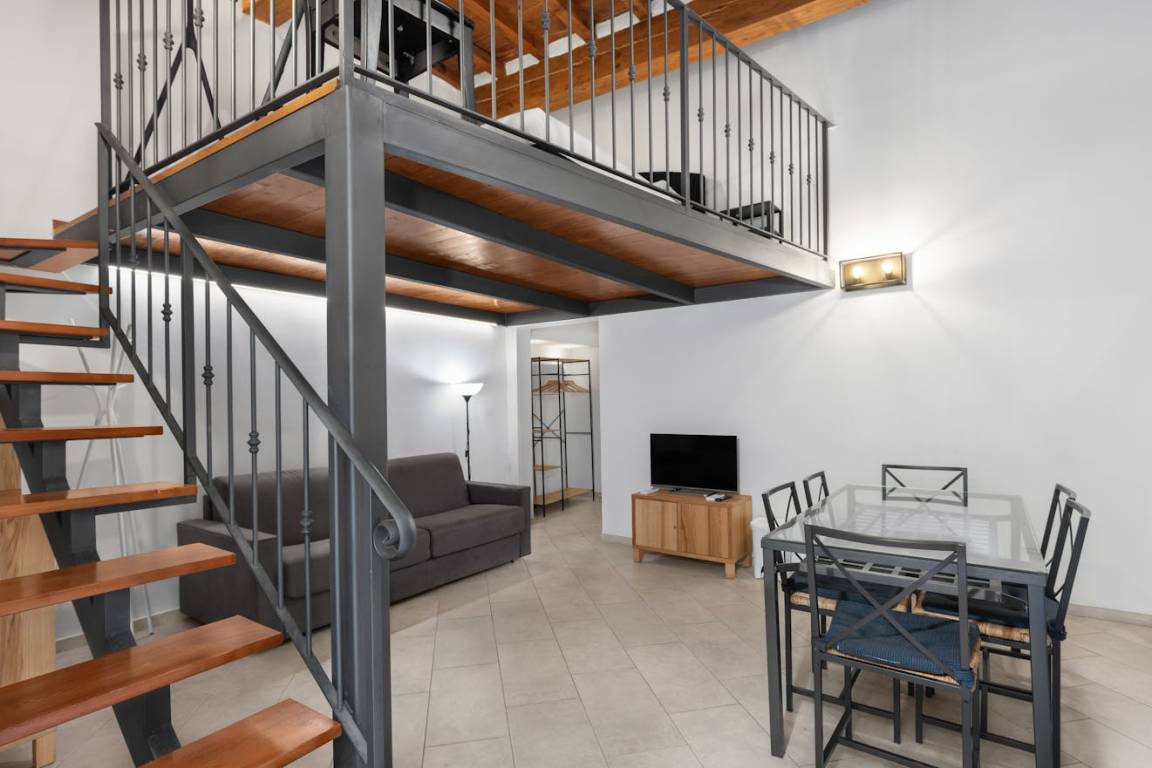42 M² House ∙ 2 Bedrooms ∙ 5 Guests - Florence