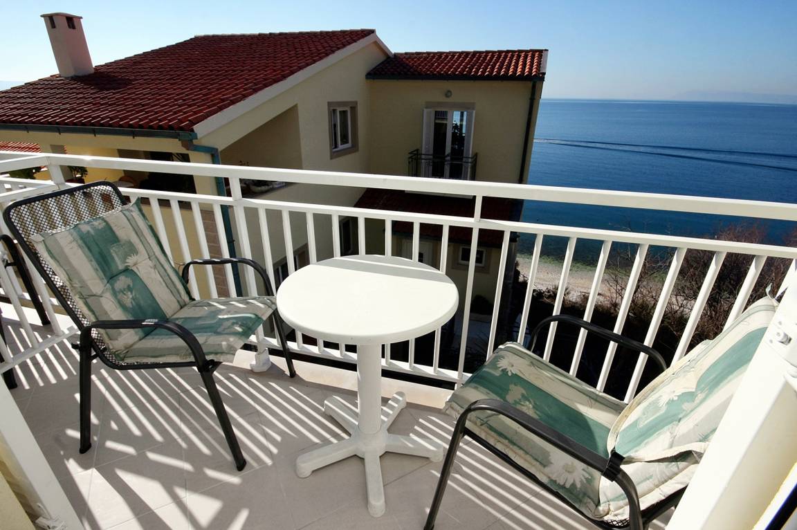 51 M² Apartment ∙ 2 Bedrooms ∙ 6 Guests - Drvenik