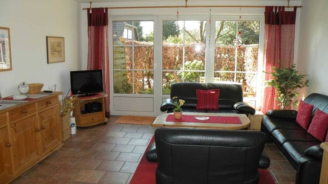 70 M² Ferienhaus ∙ 2 Schlafzimmer ∙ 4 Gäste - Varel