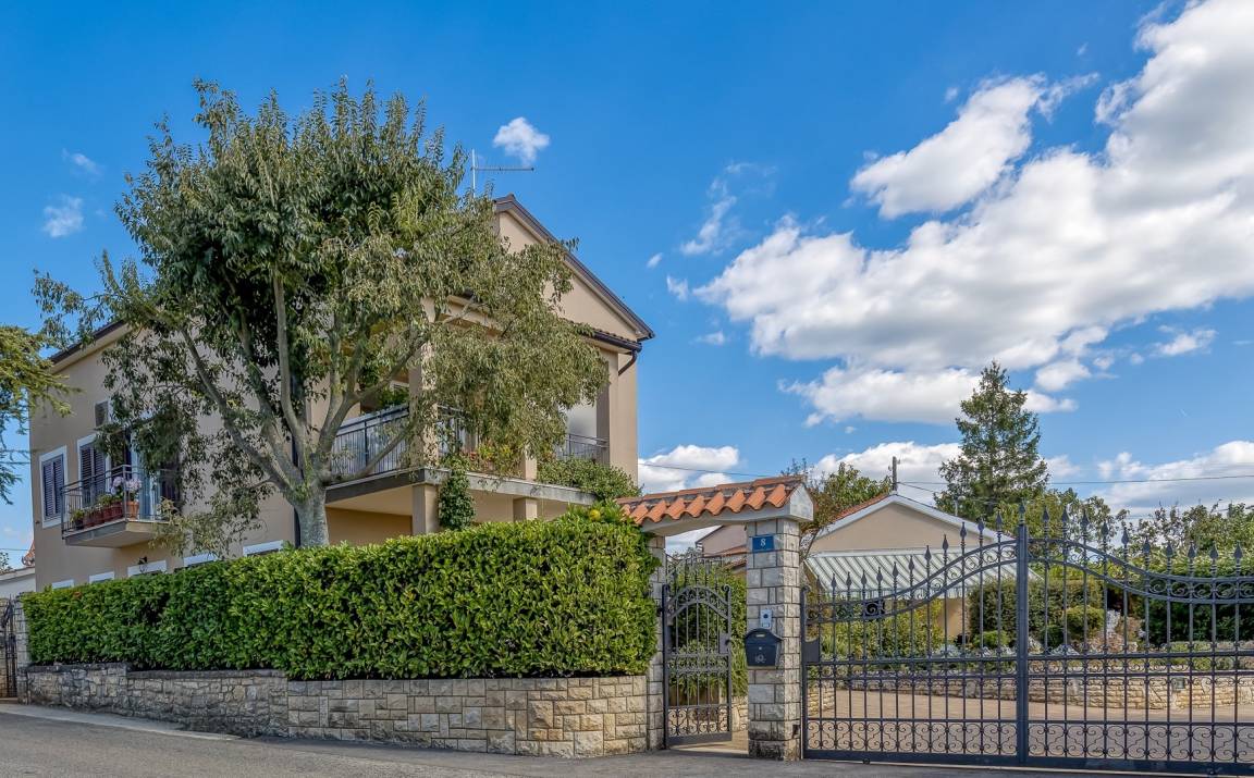 70 M² Ferienwohnung ∙ 2 Schlafzimmer ∙ 4 Gäste - Kanfanar