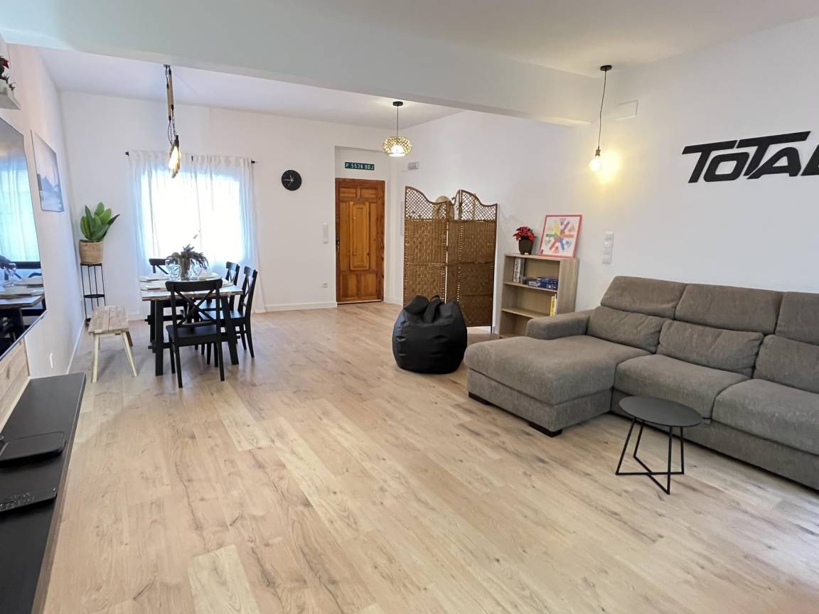 110 M² Villa ∙ 3 Chambres ∙ 6 Personnes - Llíria