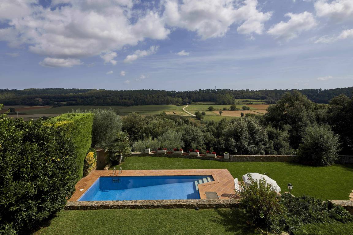 500 M² Maison De Vacances ∙ 4 Chambres ∙ 7 Personnes - Girona