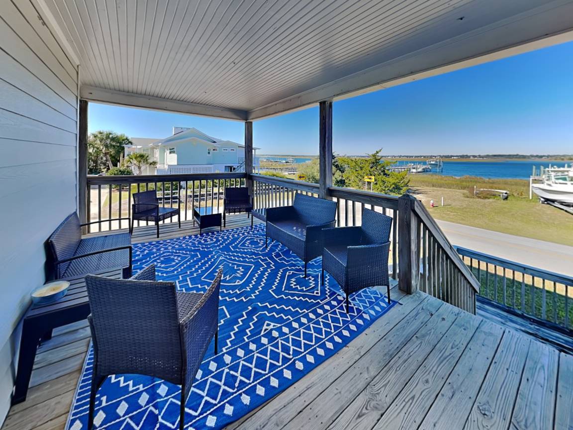 102 M² House ∙ 3 Bedrooms ∙ 6 Guests - Topsail Beach, NC