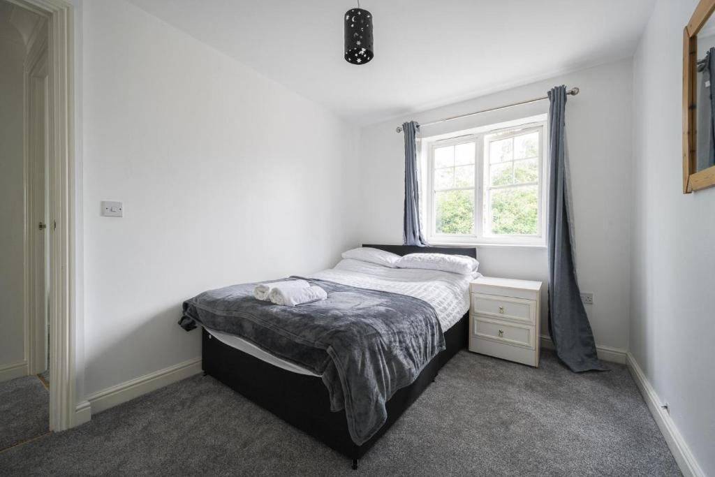 90 M² House ∙ 3 Bedrooms ∙ 6 Guests - Maidstone