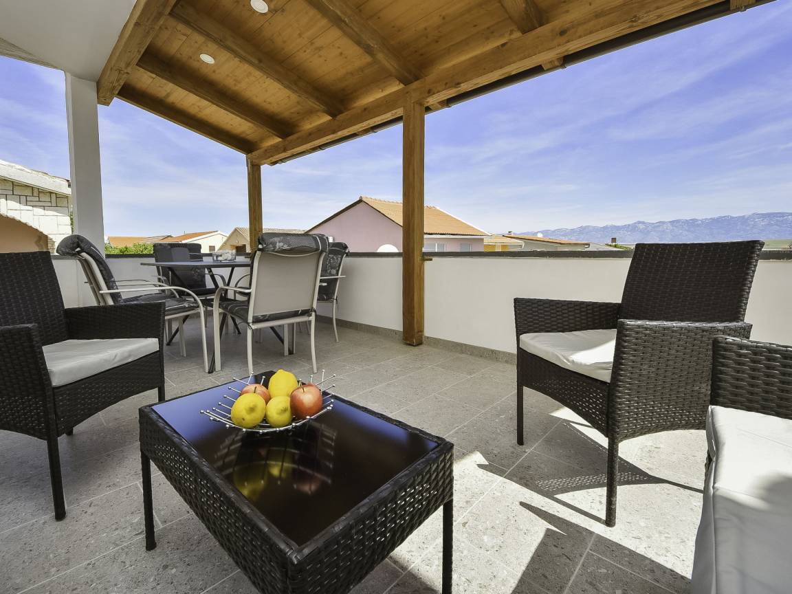70 M² Apartamento ∙ 3 Habitaciones ∙ 5 Huéspedes - Vir