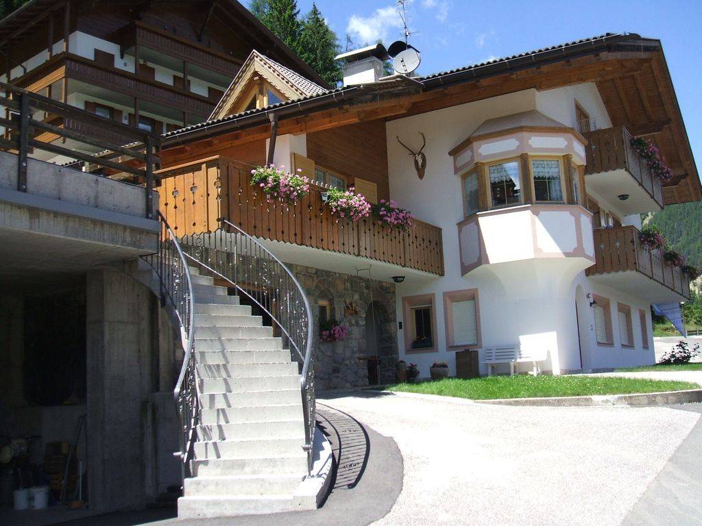 72 M² Apartamento ∙ 2 Habitaciones ∙ 6 Huéspedes - Vigo di Fassa