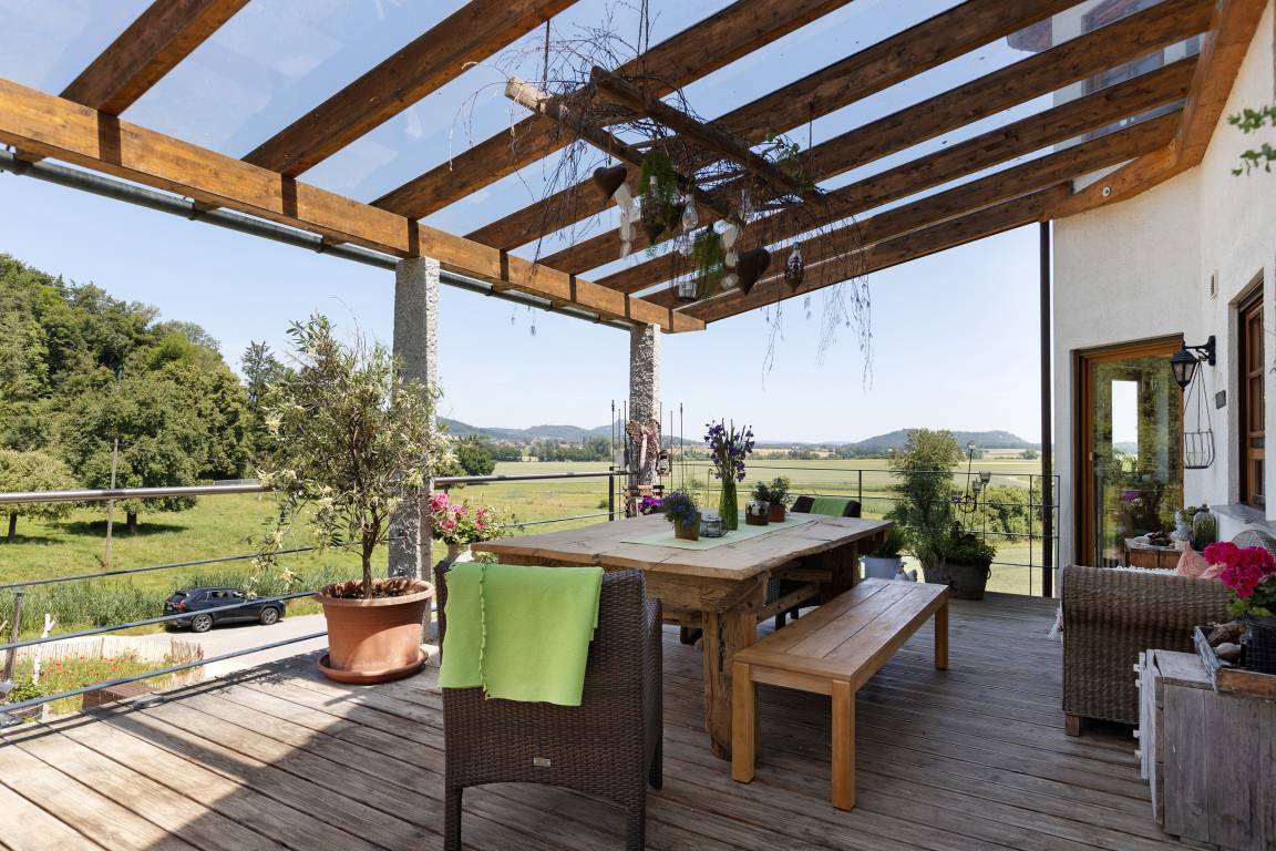 160 M² House ∙ 4 Bedrooms ∙ 9 Guests - Schaffhausen