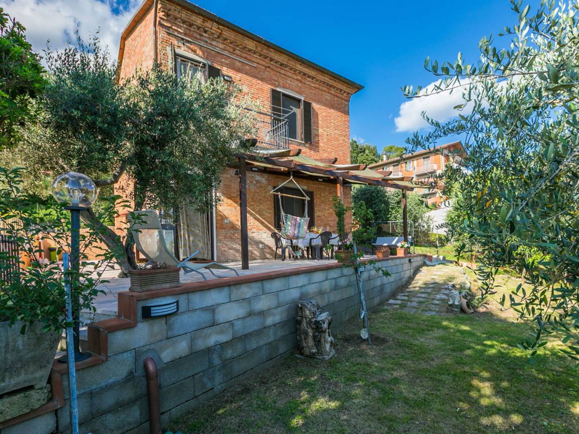 100 M² Huis ∙ 3 Slaapkamers ∙ 7 Gasten - Chiusi