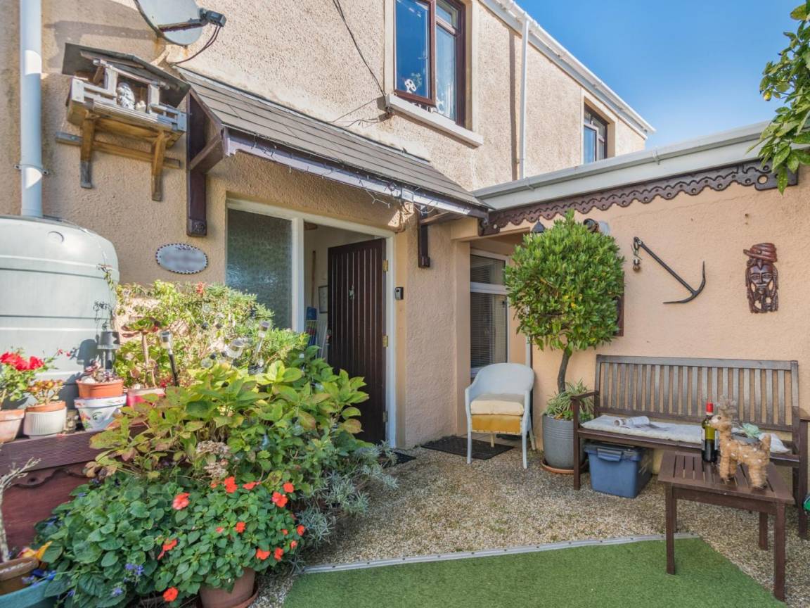 Cottage ∙ 2 Bedrooms ∙ 4 Guests - Tenby