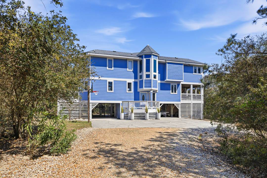 House ∙ 4 Bedrooms ∙ 10 Guests - Corolla, NC