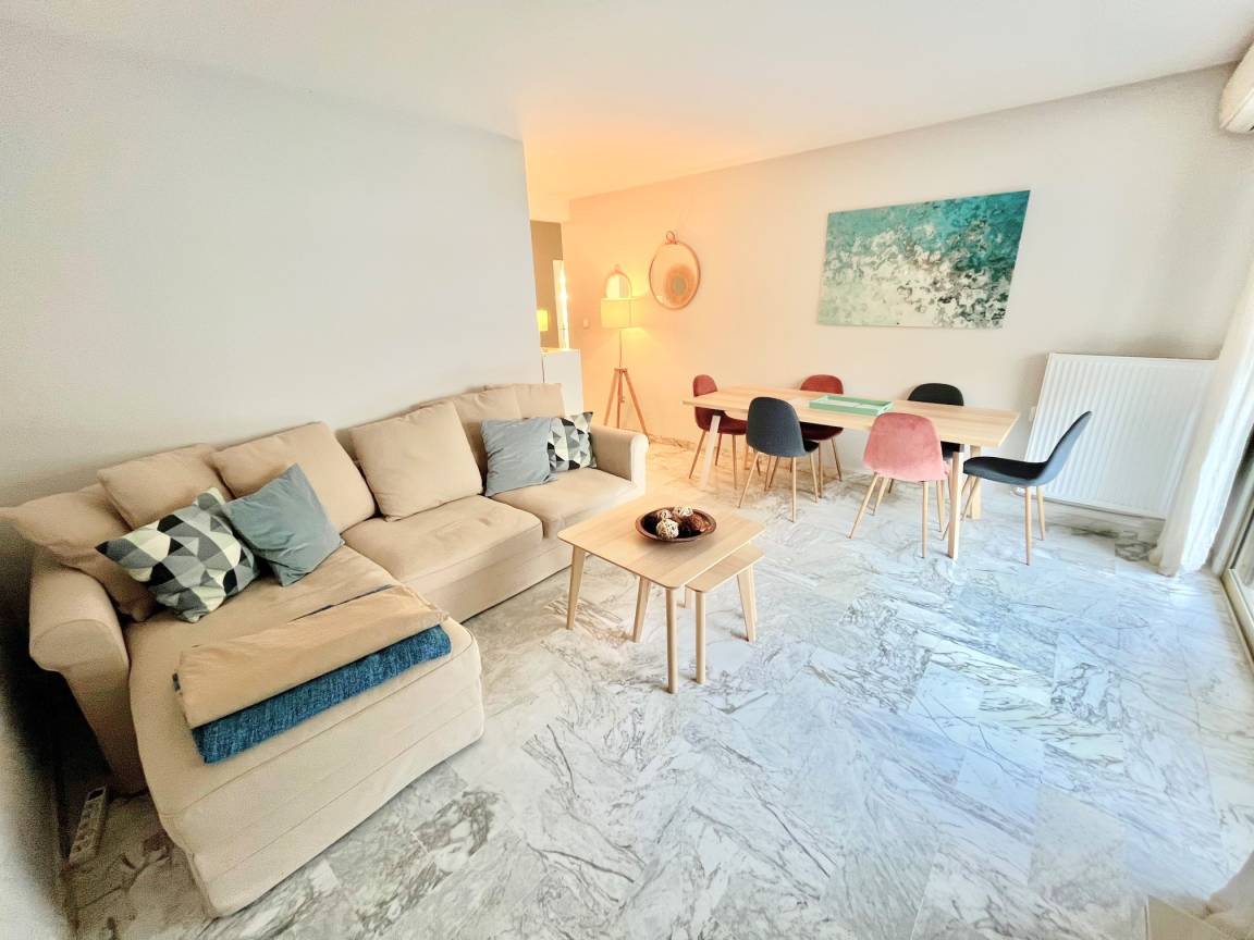 69 M² Appartement ∙ 2 Chambres ∙ 6 Personnes - ibis Cannes Centre