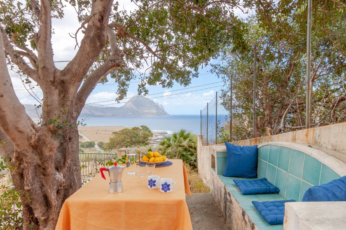 77 M² Casa Vacanza ∙ 2 Camere Da Letto ∙ 4 Ospiti - Custonaci