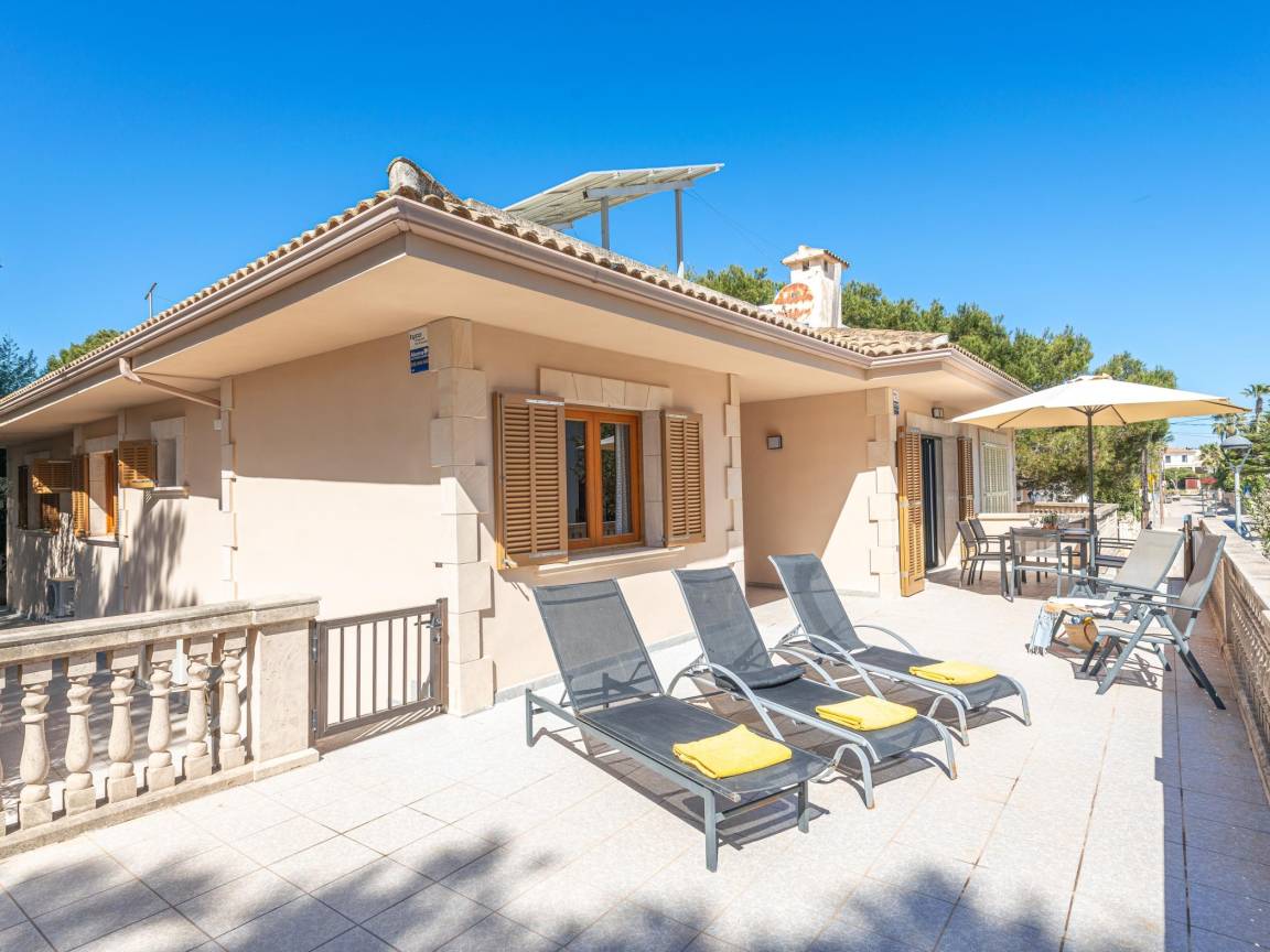 160 M² Villa ∙ 4 Schlafzimmer ∙ 8 Gäste - Santa Margalida
