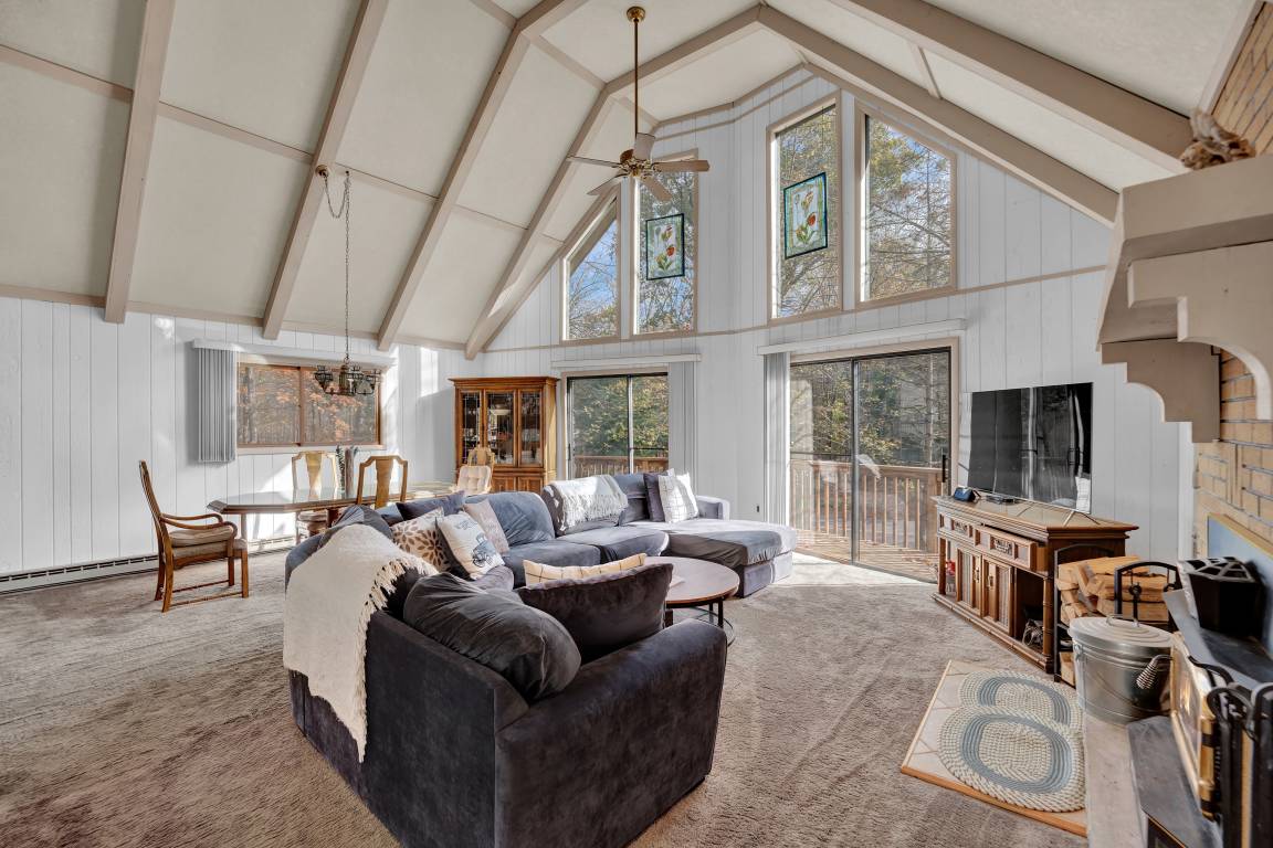 176 M² House ∙ 3 Bedrooms ∙ 9 Guests - Lake Wallenpaupack, PA