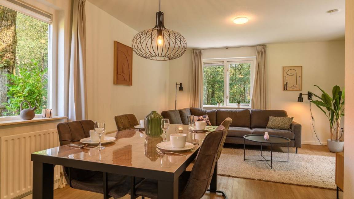 95 M² Apartment ∙ 2 Bedrooms ∙ 4 Guests - Oisterwijk