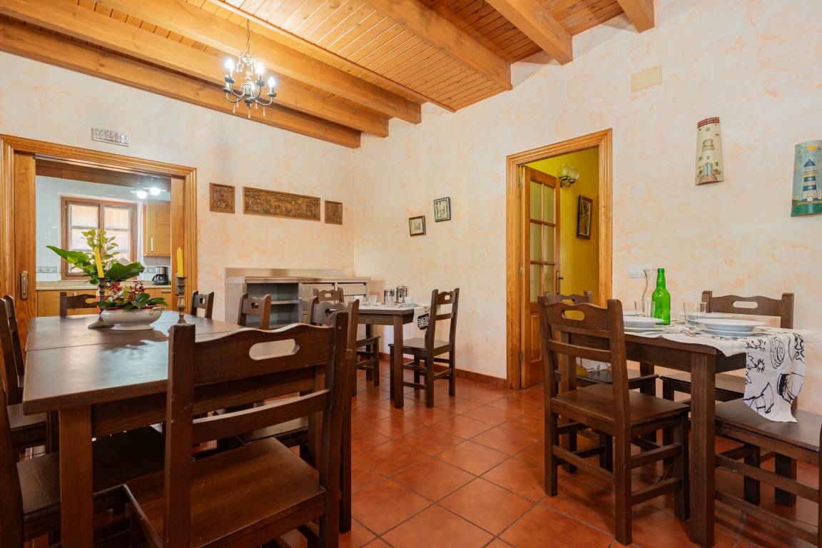 400 M² Ferienhaus ∙ 7 Schlafzimmer ∙ 15 Gäste - Gijón