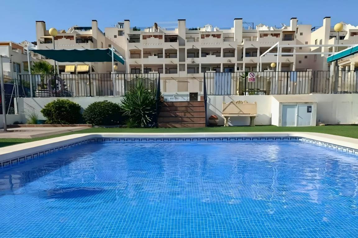 67 M² Maison De Vacances ∙ 2 Chambres ∙ 4 Personnes - Callosa de Segura