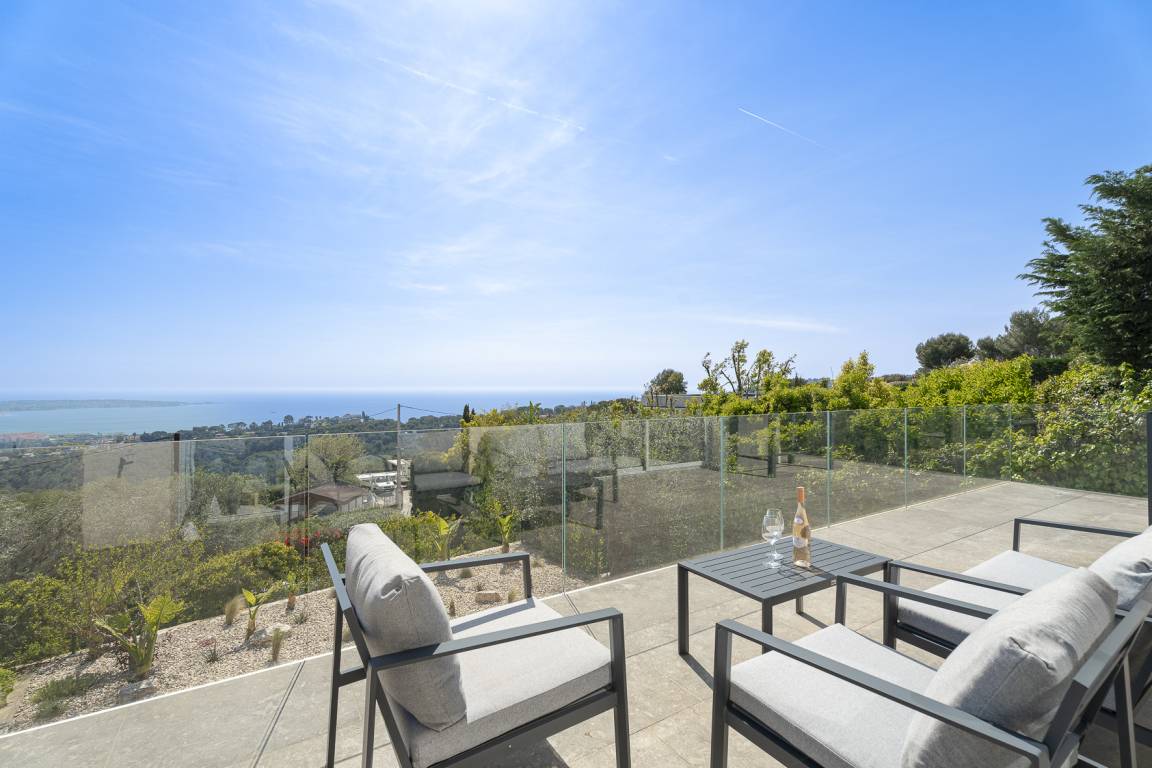 180 M² Villa ∙ 4 Bedrooms ∙ 8 Guests - Vallauris