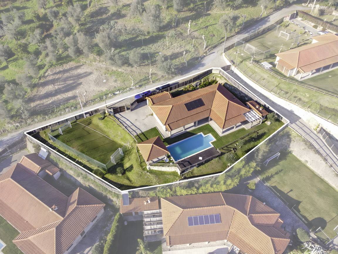 70 M² Maison De Vacances ∙ 3 Chambres ∙ 10 Personnes - Celorico de Basto