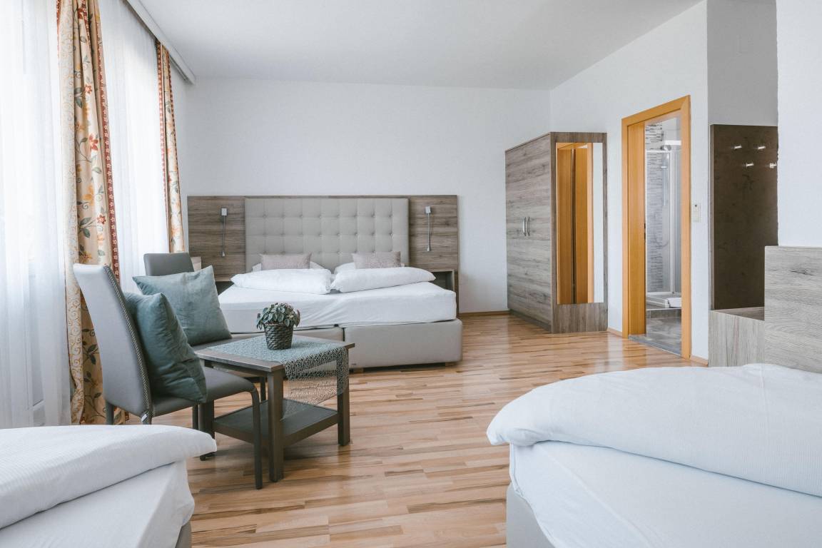 Hotel ∙ 3 Gäste - Illmitz