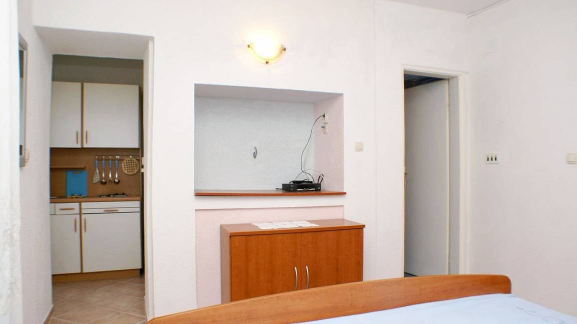 19 M² Hotel ∙ 1 Schlafzimmer ∙ 2 Gäste - Novalja