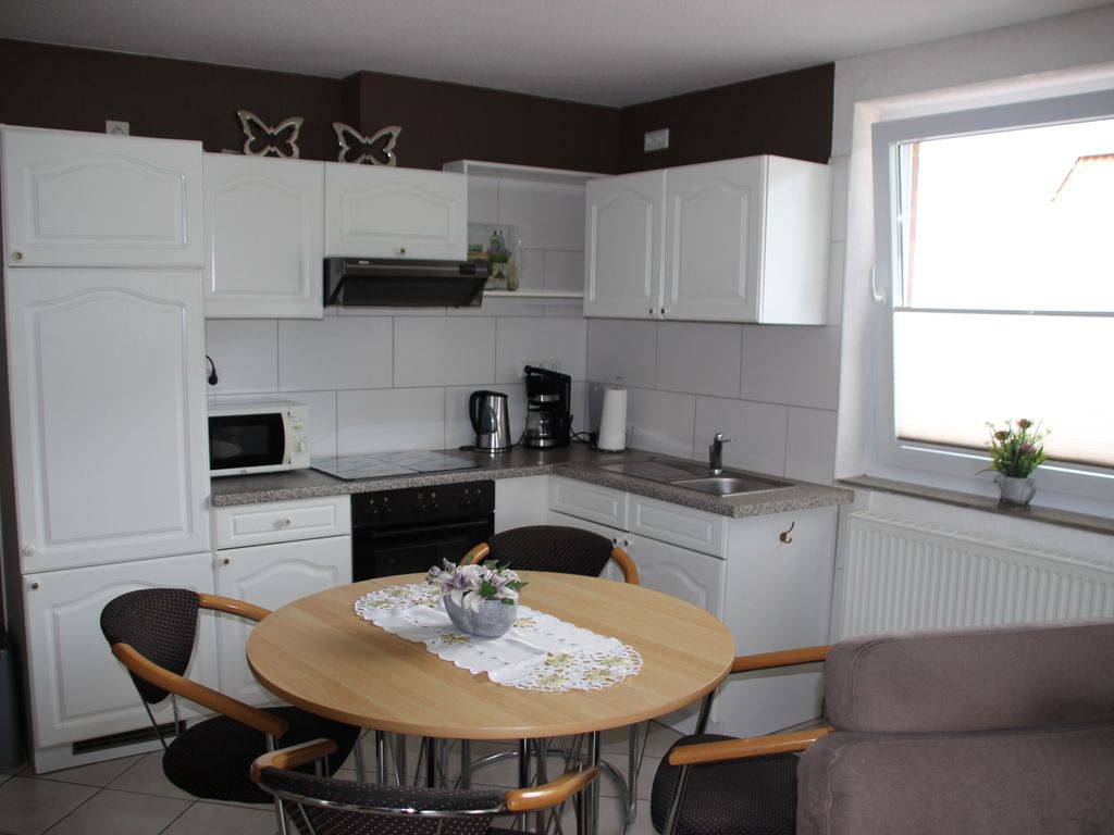 70 M² Ferienwohnung ∙ 2 Schlafzimmer ∙ 4 Gäste - Saterland