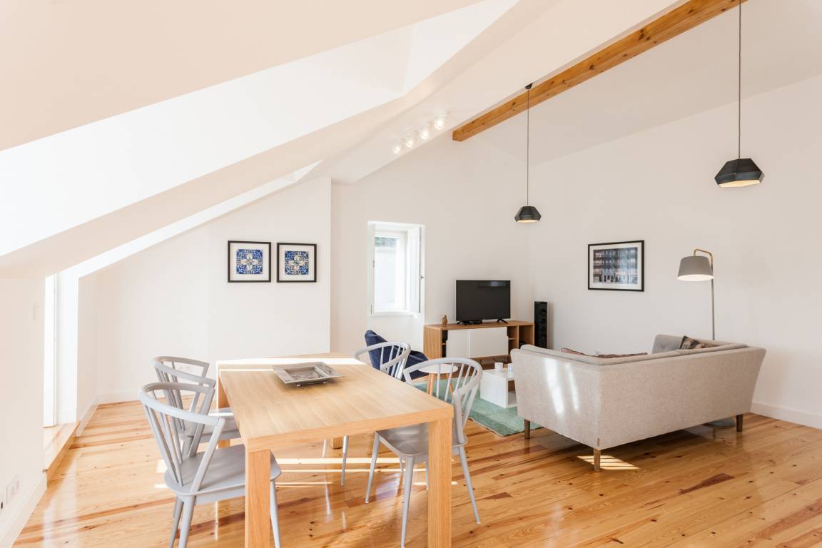 90 M² Apartamento ∙ 2 Habitaciones ∙ 4 Huéspedes - Almada