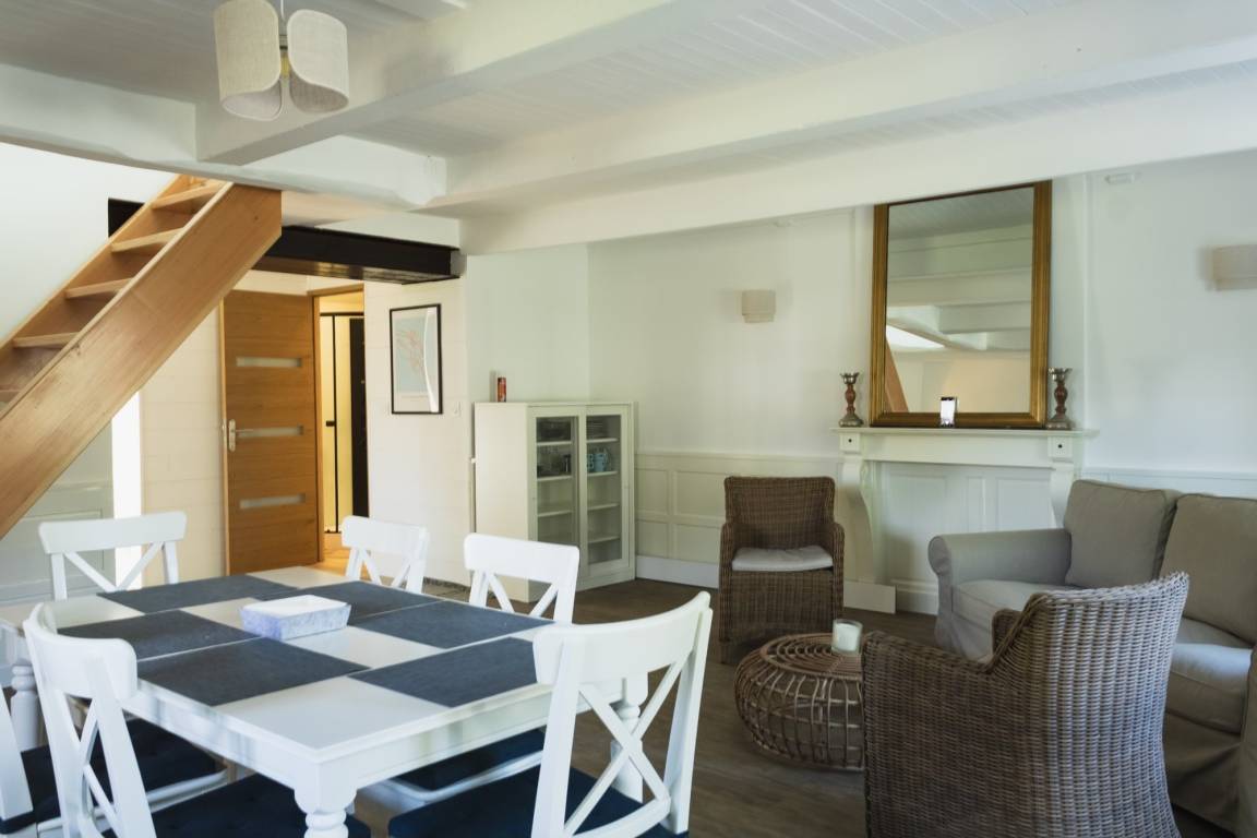 80 M² Majatalo ∙ 2 Makuuhuonetta ∙ 4 Vierasta - Cancale