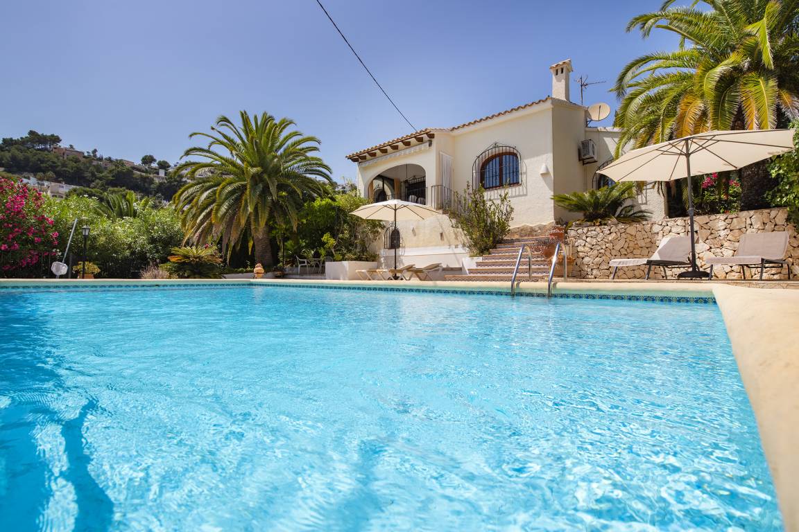 100 M² Ferienhaus ∙ 2 Schlafzimmer ∙ 4 Gäste - Moraira