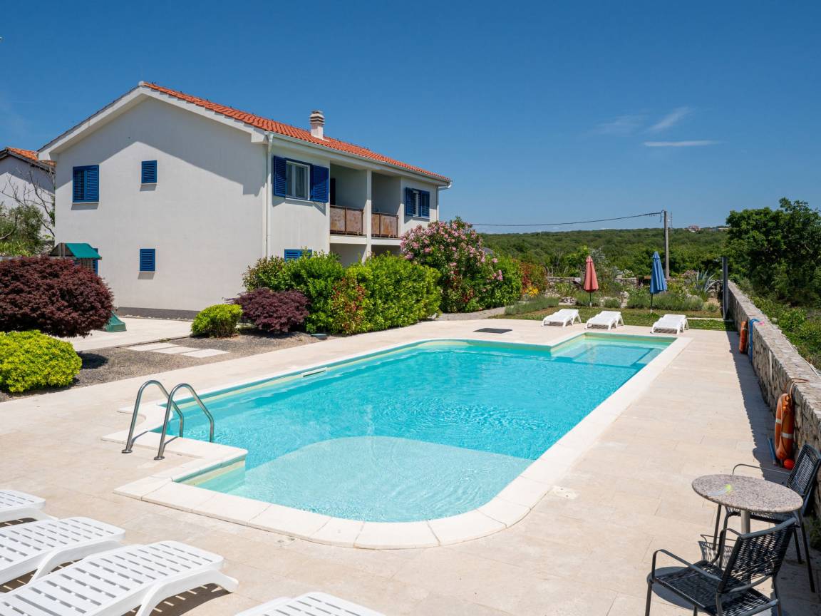 40 M² Apartment ∙ 1 Bedroom ∙ 4 Guests - Cres