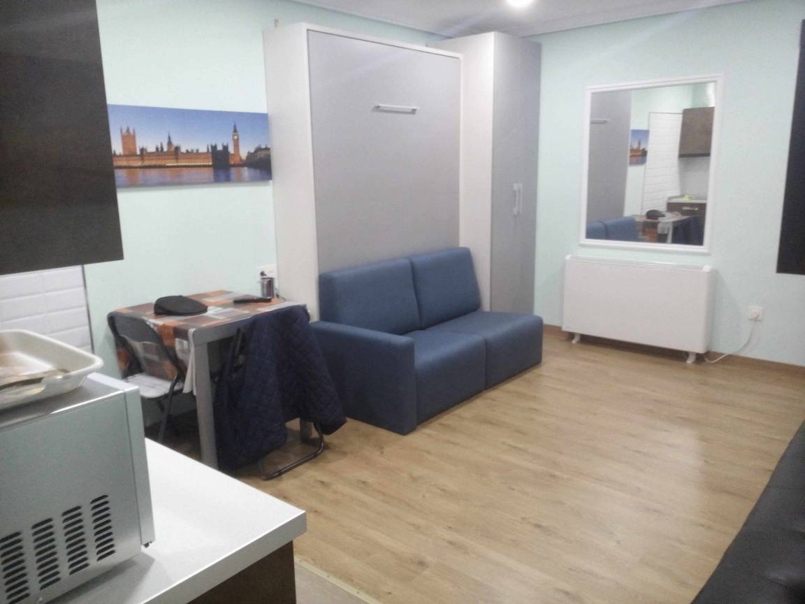 30 M² Ferienwohnung ∙ 1 Schlafzimmer ∙ 2 Gäste - León