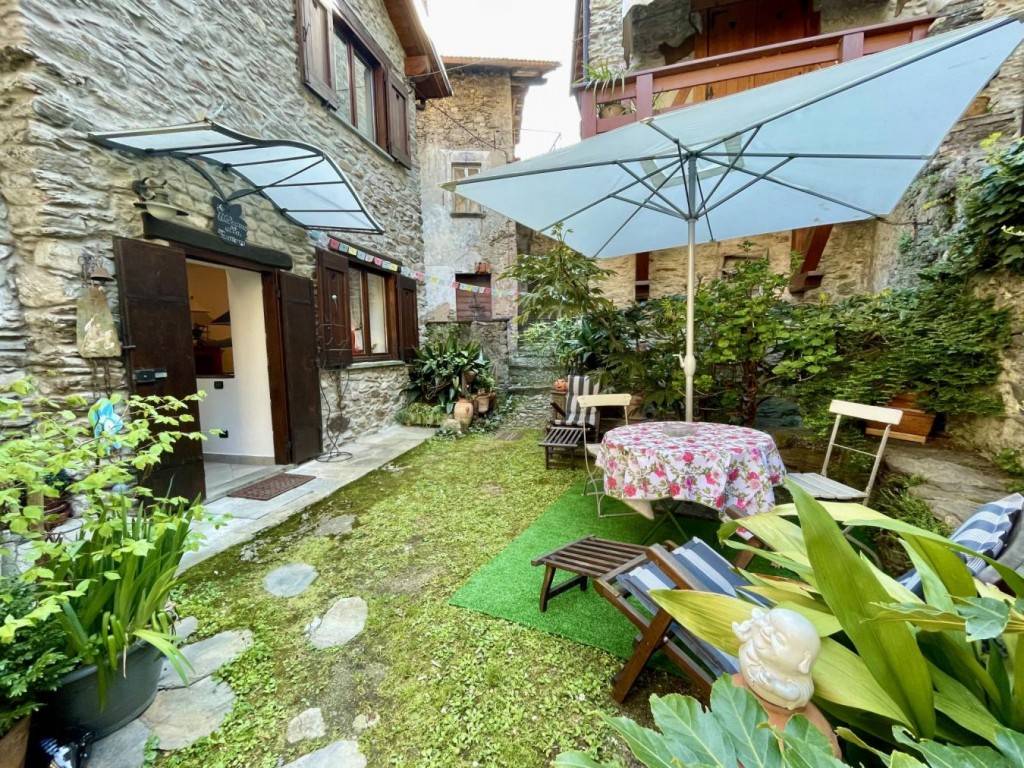 35 M² Apartament ∙ 2 Gości - Domaso