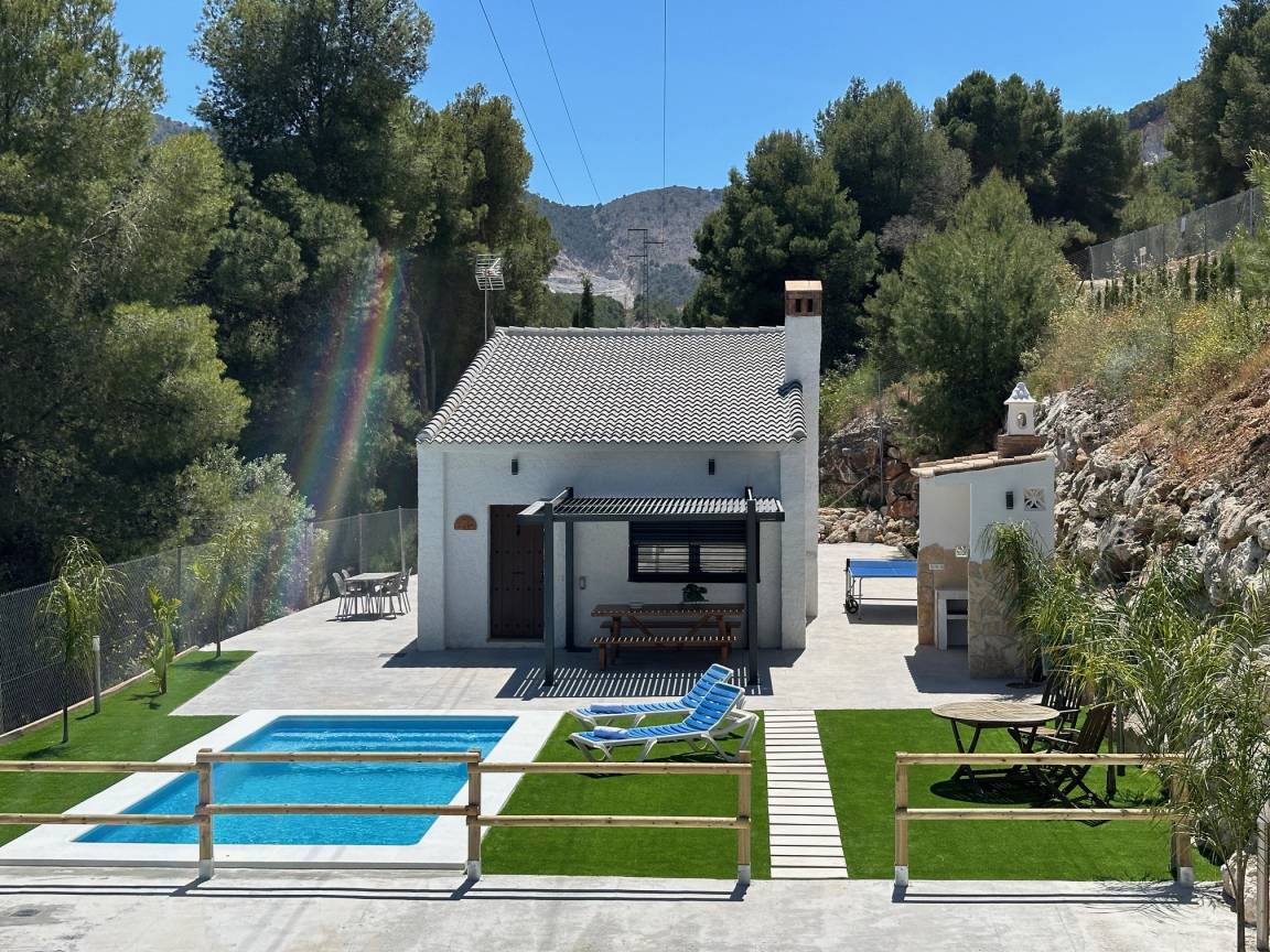 136 M² Mökki ∙ 3 Makuuhuonetta ∙ 9 Vierasta - Benalmádena