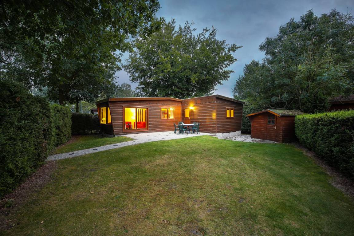 60 M² Bungalow ∙ 2 Schlafzimmer ∙ 5 Gäste - Harderwijk