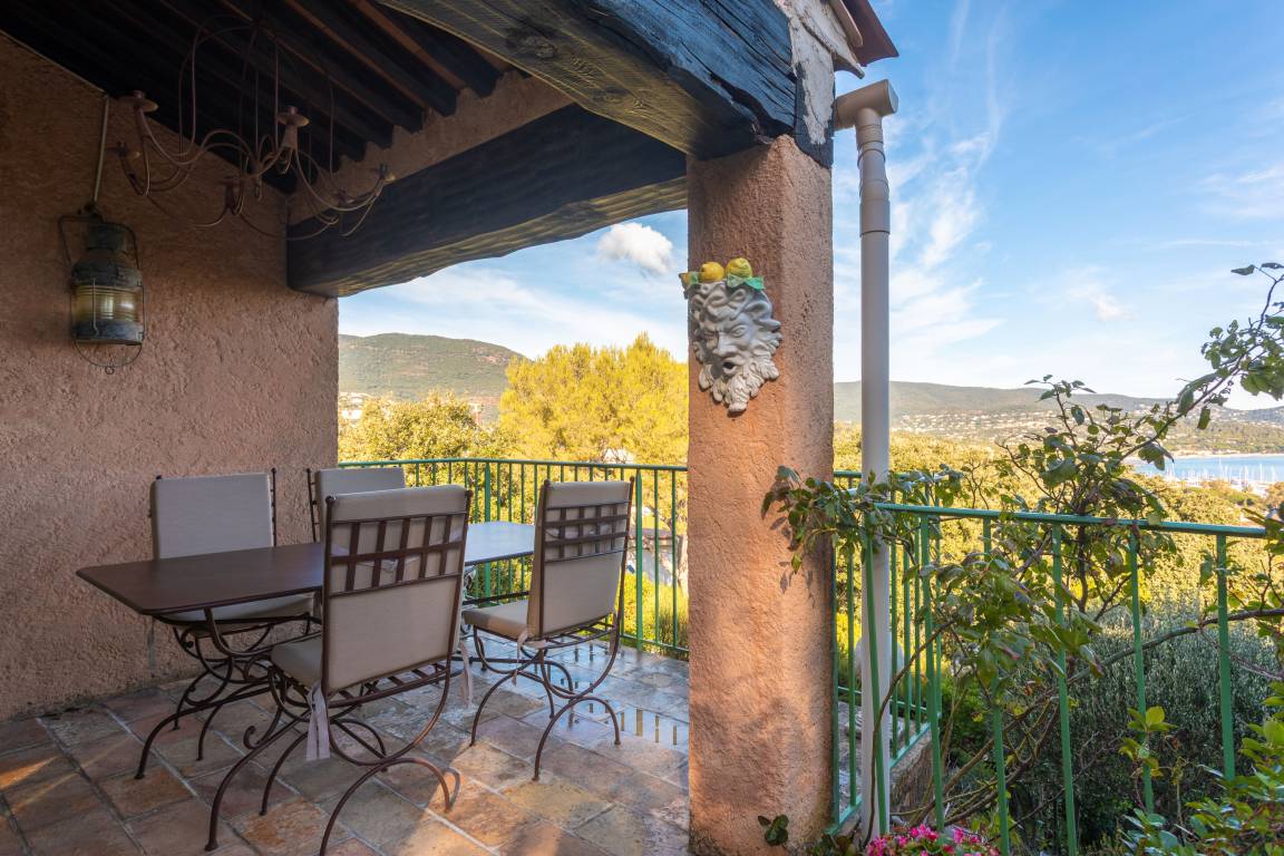 120 M² Villa ∙ 4 Chambres ∙ 7 Personnes - Cavalaire-sur-Mer