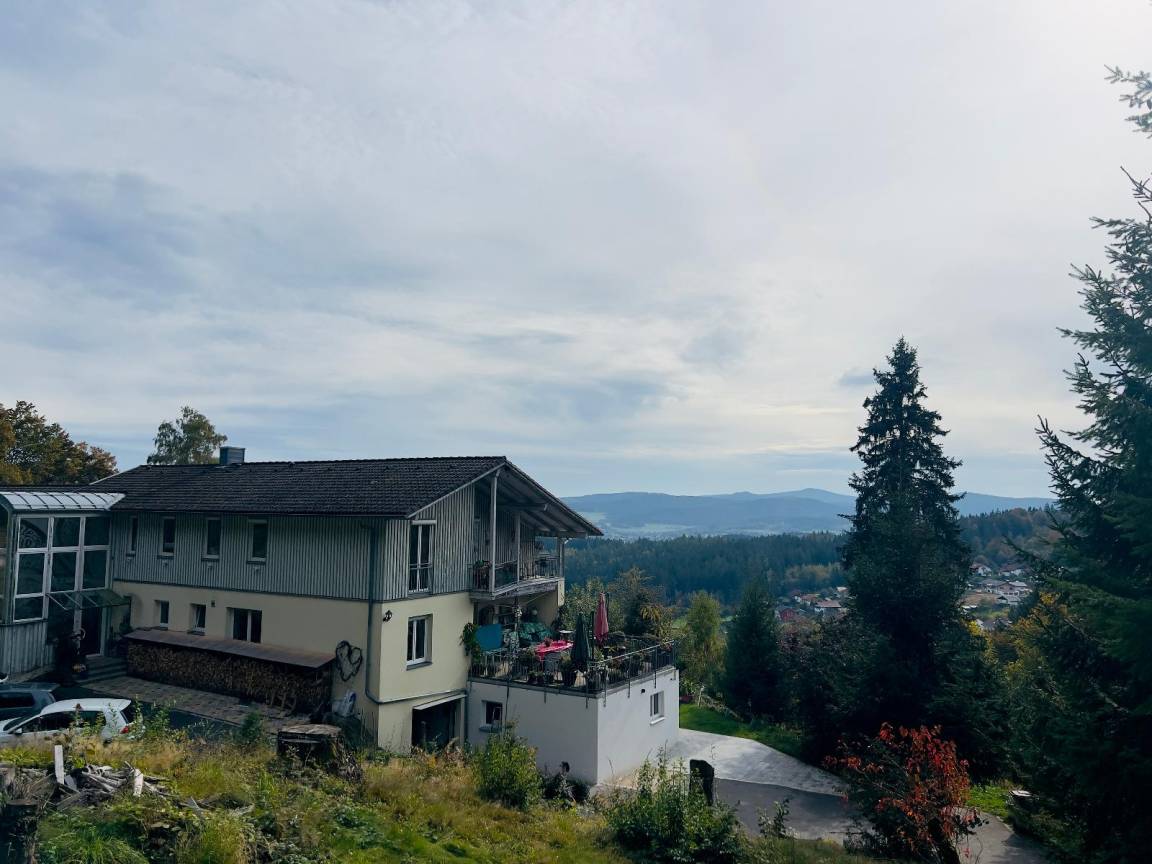 90 M² Ferienwohnung ∙ 2 Schlafzimmer ∙ 5 Gäste - Zwiesel